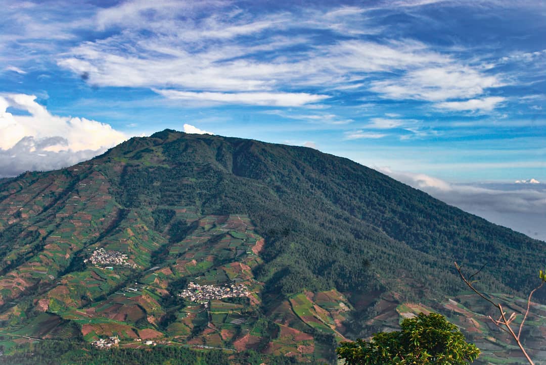 Mengenal Gunung Setlerep di Temanggung - Mounture.com